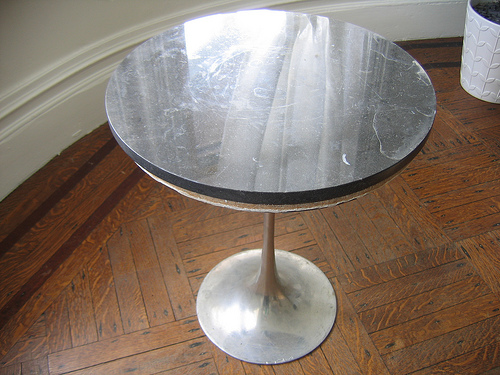 Scavenged faux-Saarinen table. | Door Sixteen