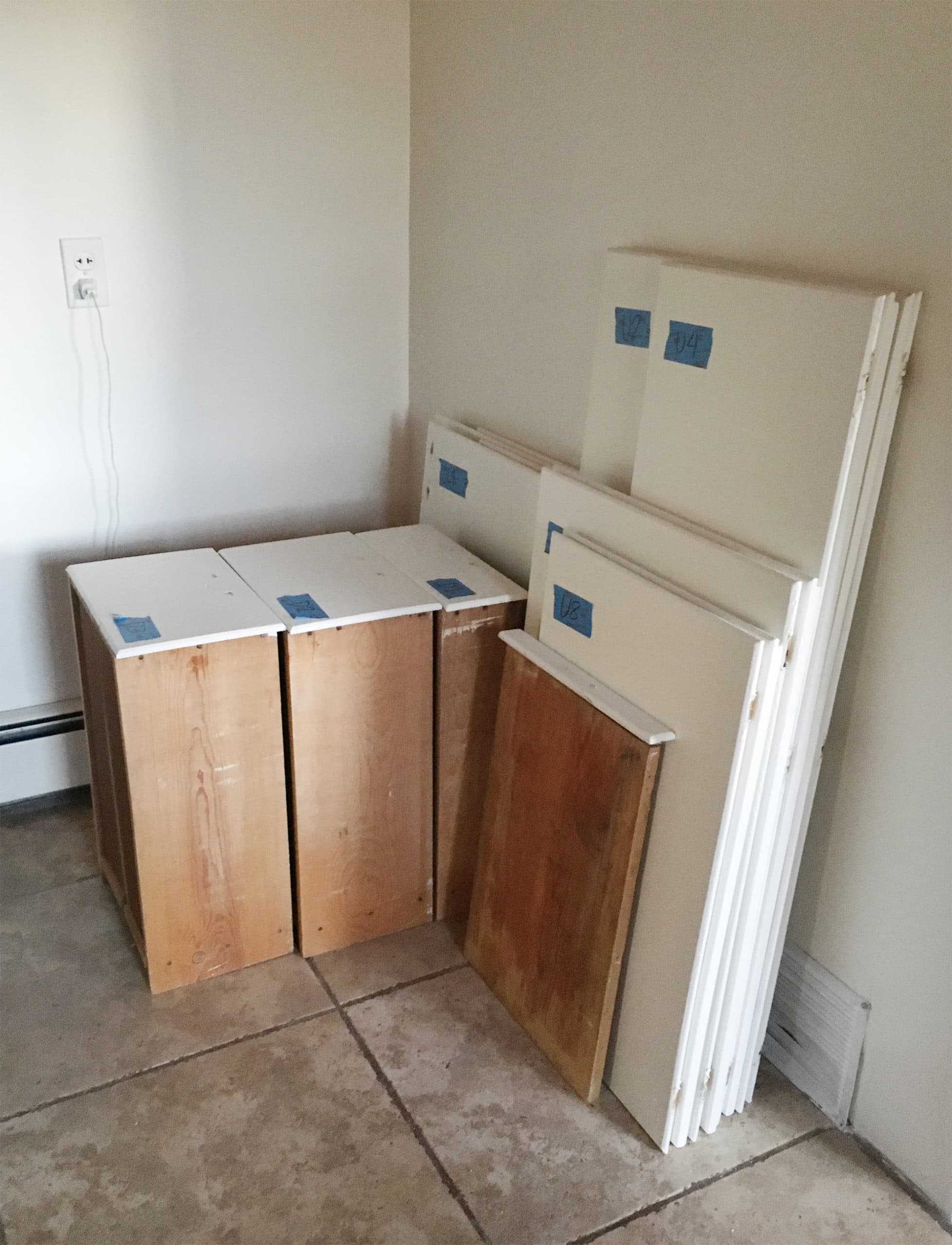 Kitchen cabinets: Prep + painting. | Door Sixteen
