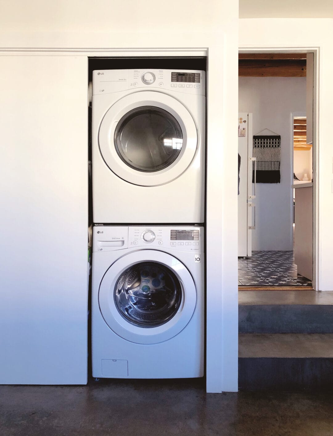 How to keep your front-loading washer moisture-free! | Door Sixteen